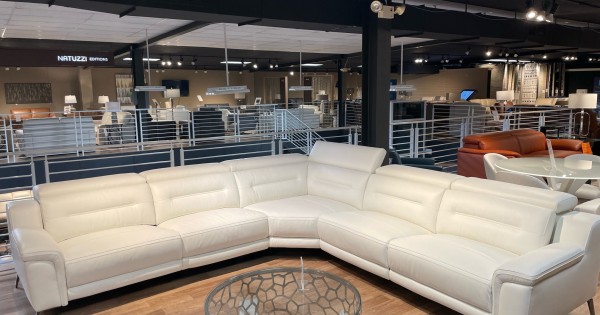 KUKA 786 SECTIONAL